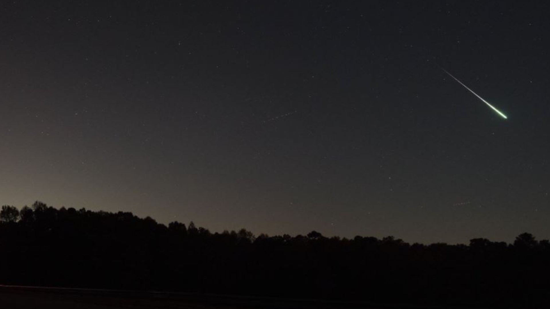Meteor captured on security camera in Virginia | wfmynews2.com
