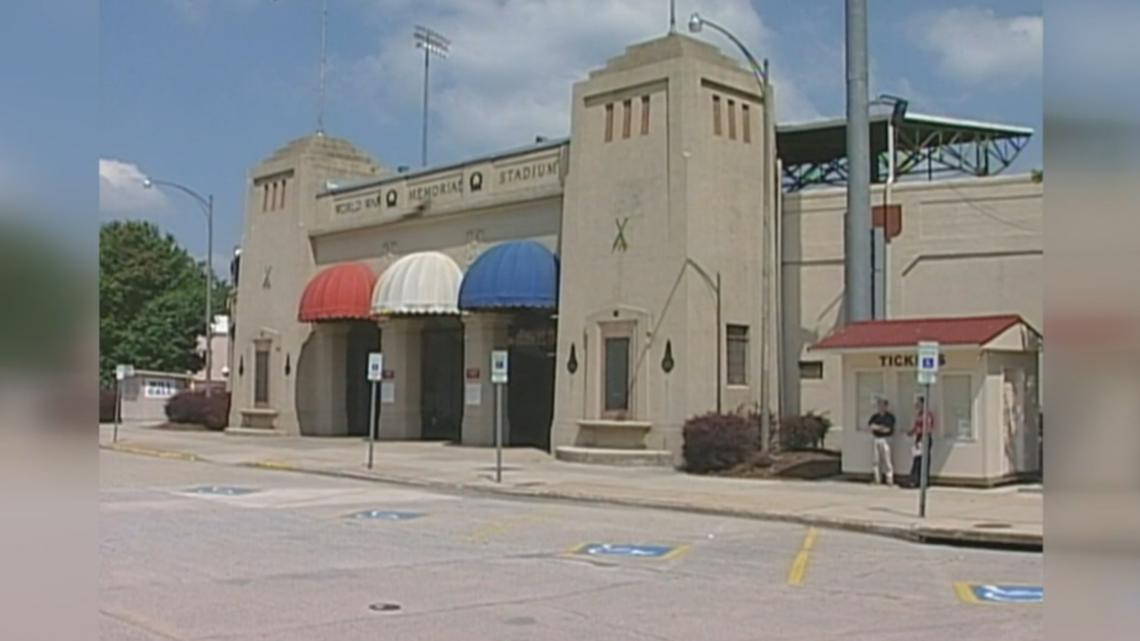 Preserving Greensboro's baseball stadium | Vault Visit | wfmynews2.com