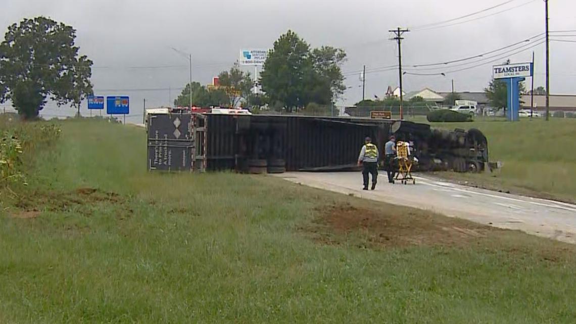 Overturned tractor-trailer blocking I-40 exit in Colfax | wfmynews2.com