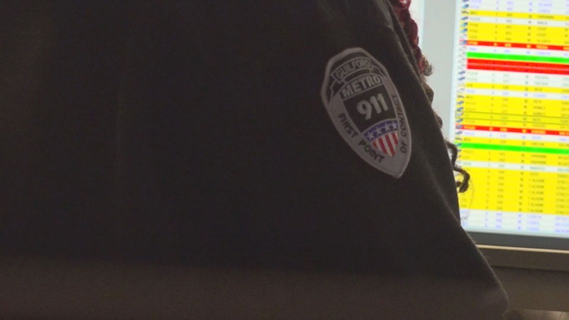 911 operator speaks on difficulties of the job | wfmynews2.com