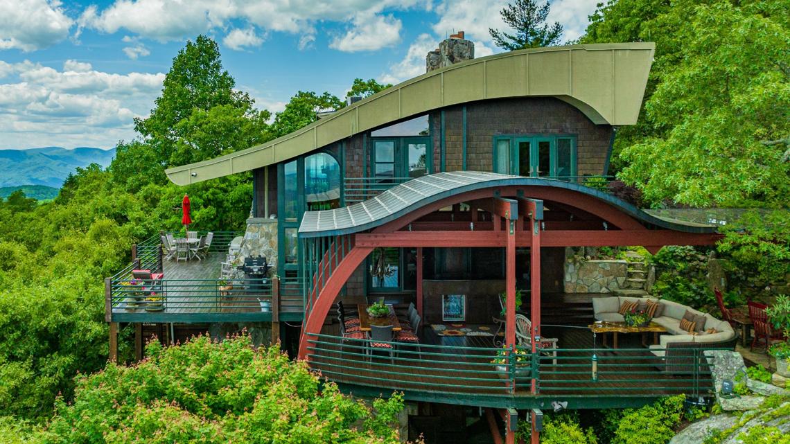 Hollywood star Burt Reynolds' NC home sells for $2.9 million ...