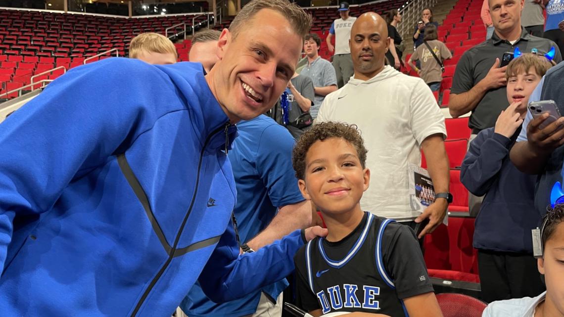 Duke fan skips school to watch Duke game with his mom | wfmynews2.com