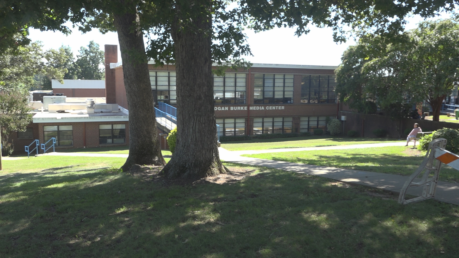 WS/FCS discusses Cook Elementary's closure plans | wfmynews2.com