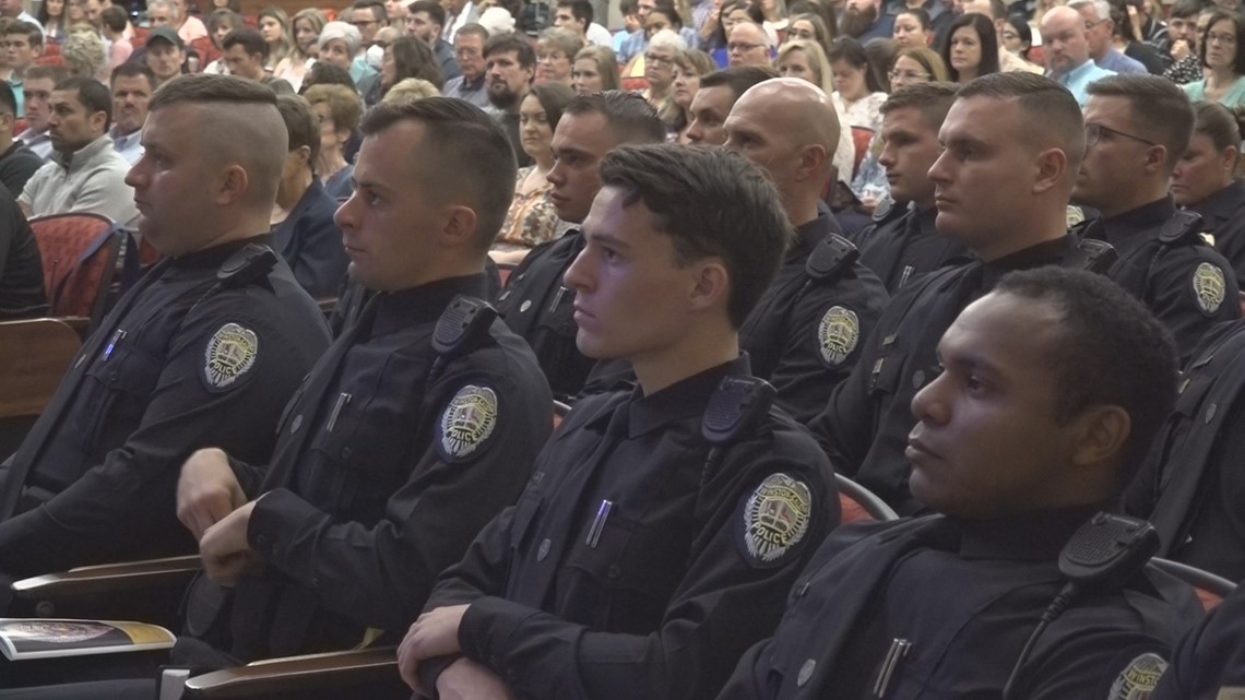 WSPD graduates 15 new officers, hopes to increase recruitment ...