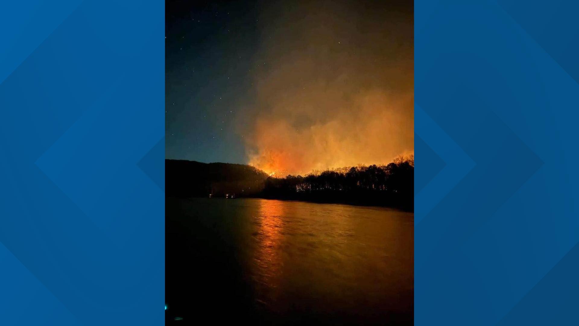 Wildfires continue to burn in North and South Carolina | wfmynews2.com