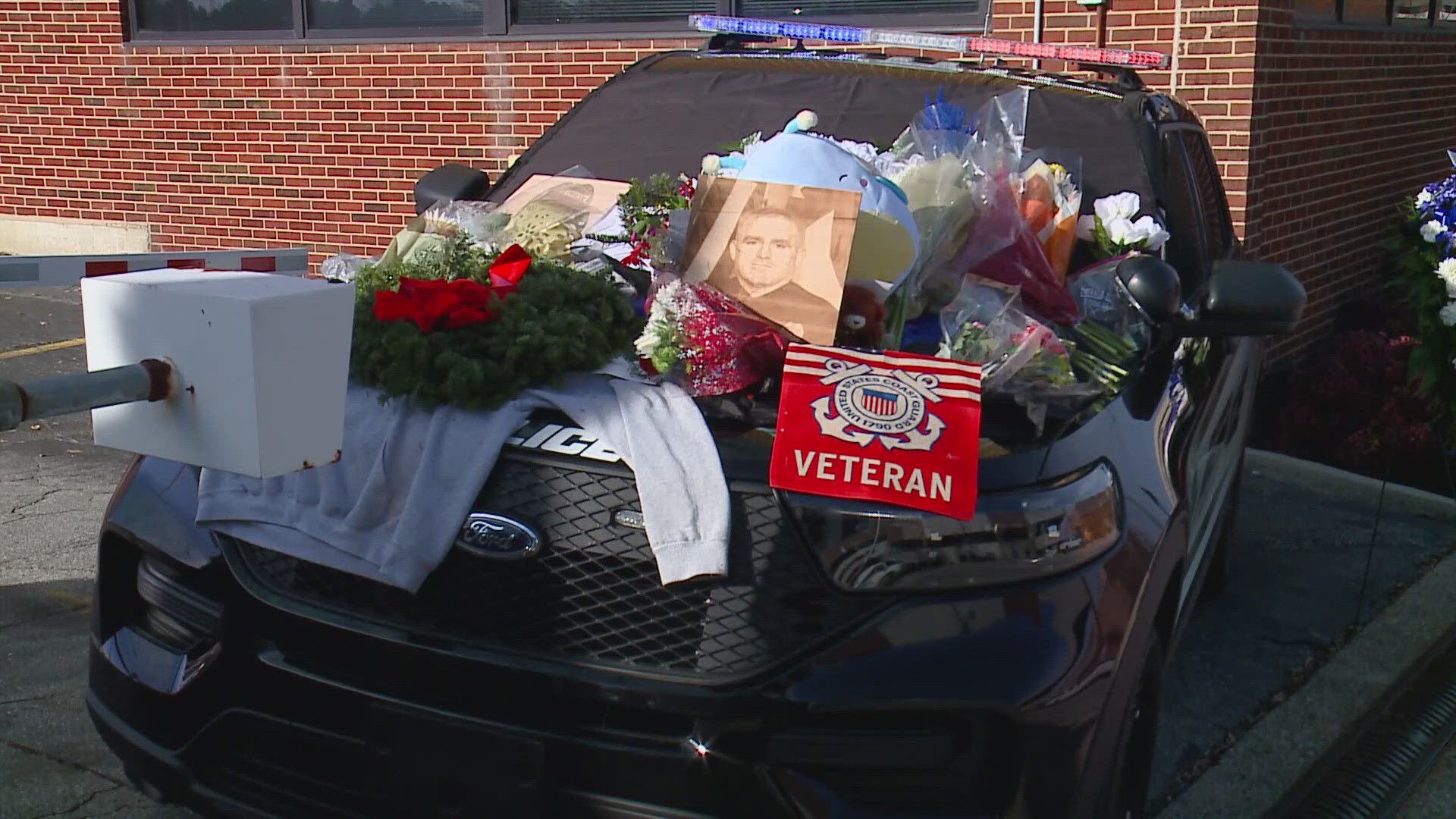 Officer Michael Horan's funeral and legacy | wfmynews2.com