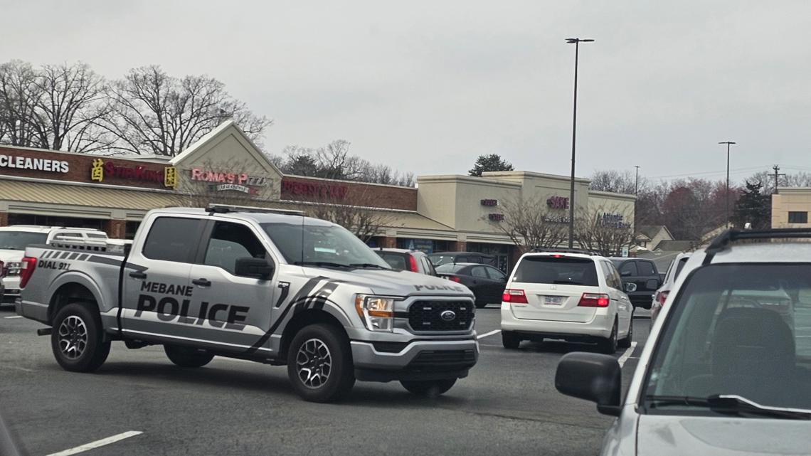Mebane Lowes Foods stabbing: Person stabbed in beer section | wfmynews2.com