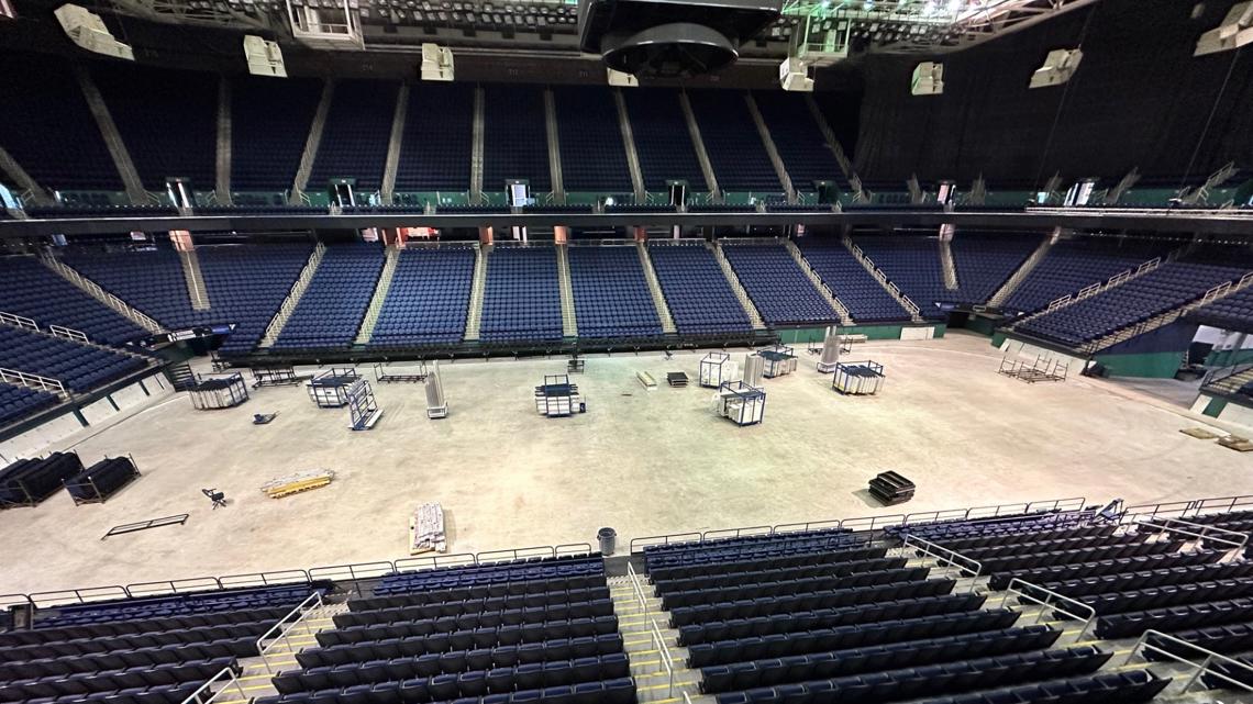 Greensboro Gargoyles preparing coliseum for hockey's return | wfmynews2.com