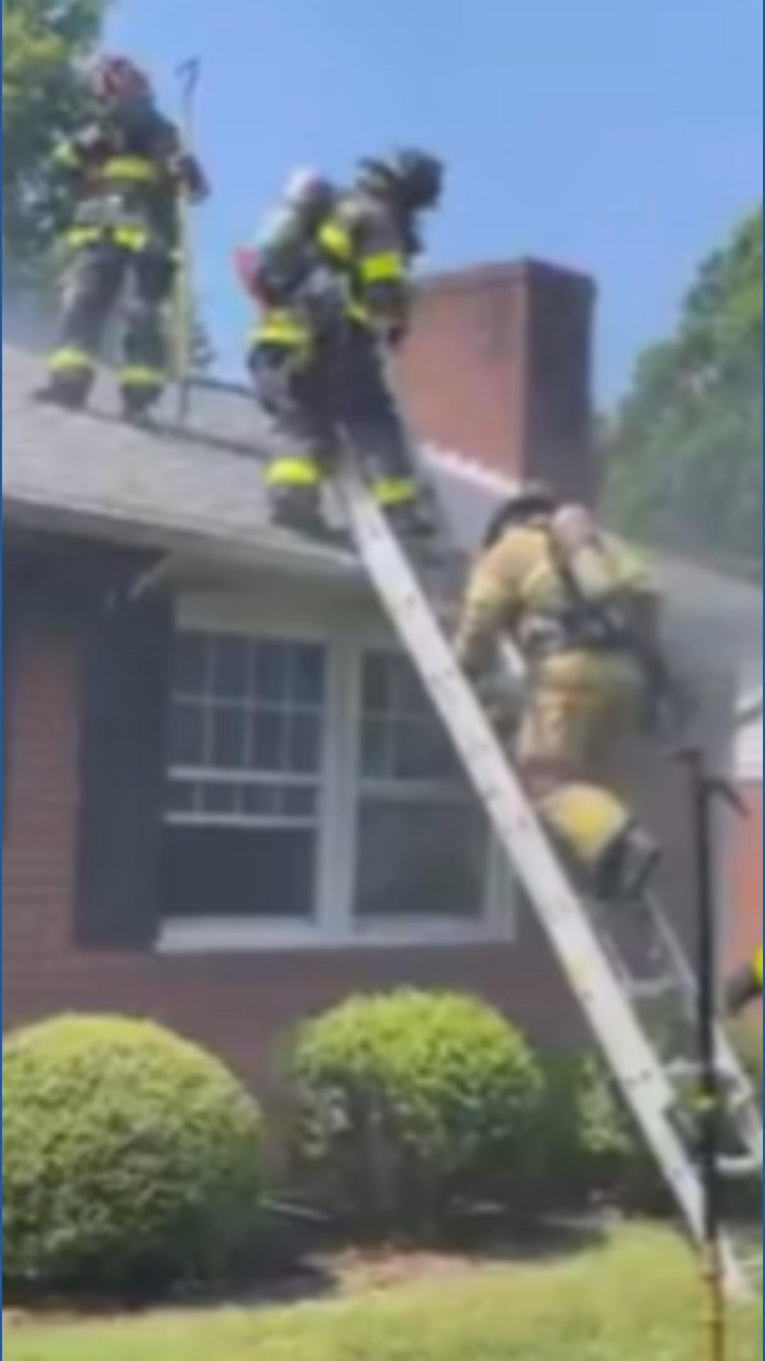 Four people, 2 pets displaced after house fire on McLean Avenue in ...