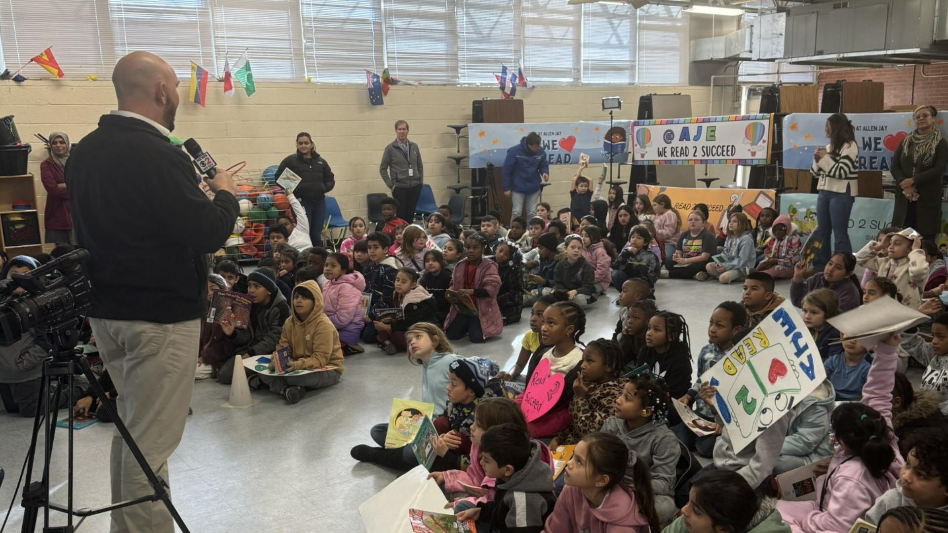 Read 2 Succeed: Allen Jay Elementary School | wfmynews2.com
