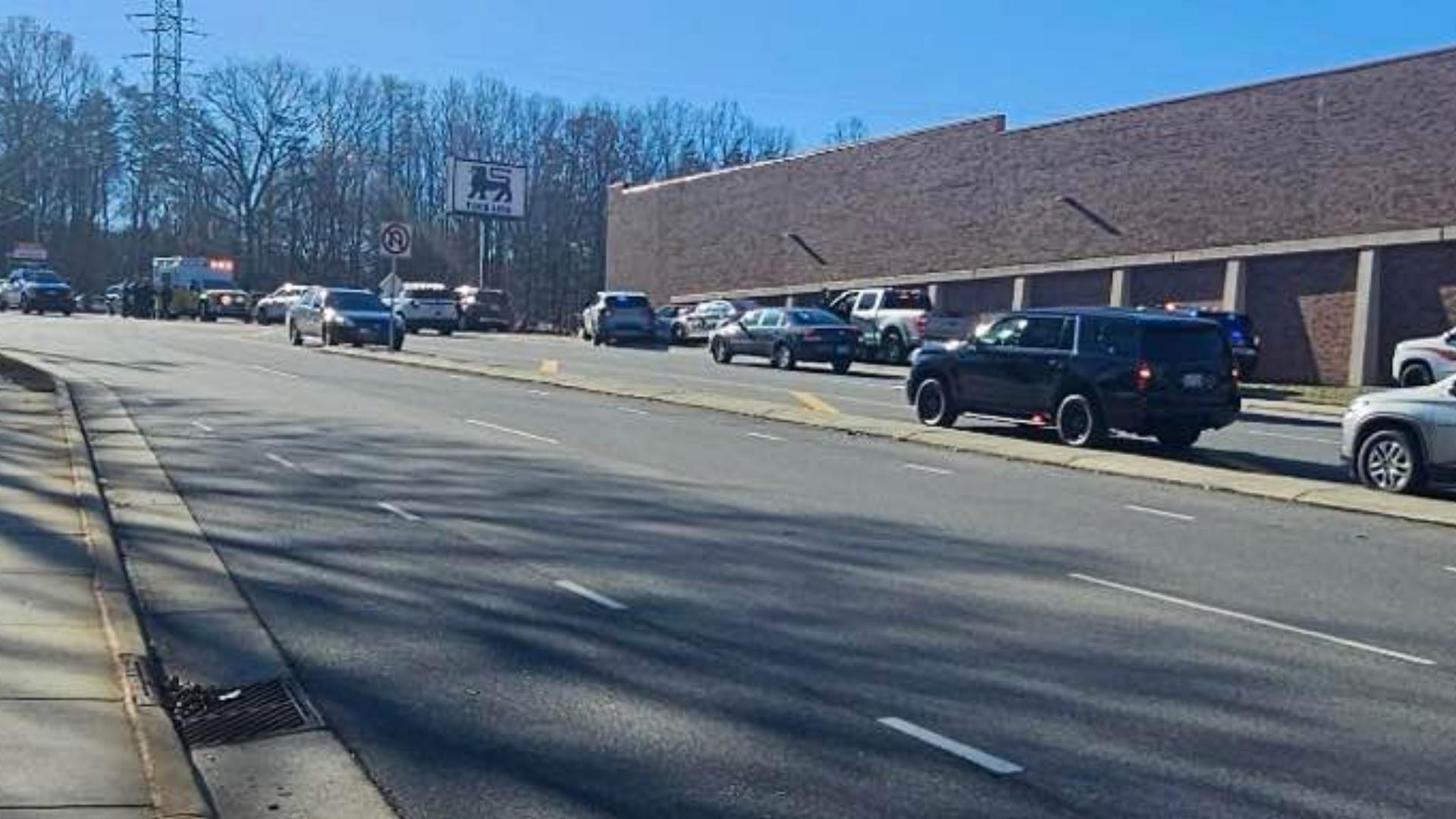 Heavy police presence on Lawndale Drive in Greensboro | wfmynews2.com