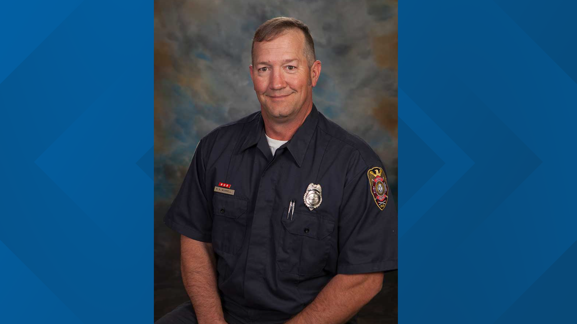 Firefighter among 3 dead, 2 seriously injured in fiery crash ...