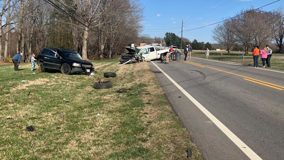 PHOTOS: Head-on crash on Highway 158 in Yanceyville | wfmynews2.com