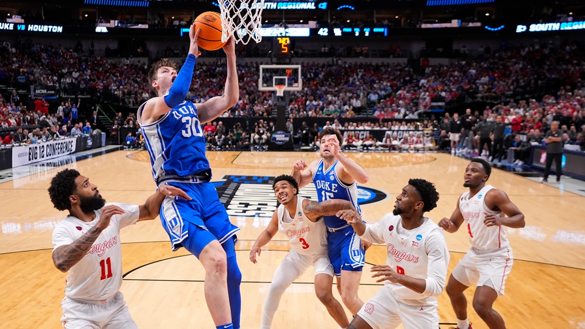 Duke beats Houston 54 to 51, advances to Elite 8 | wfmynews2.com