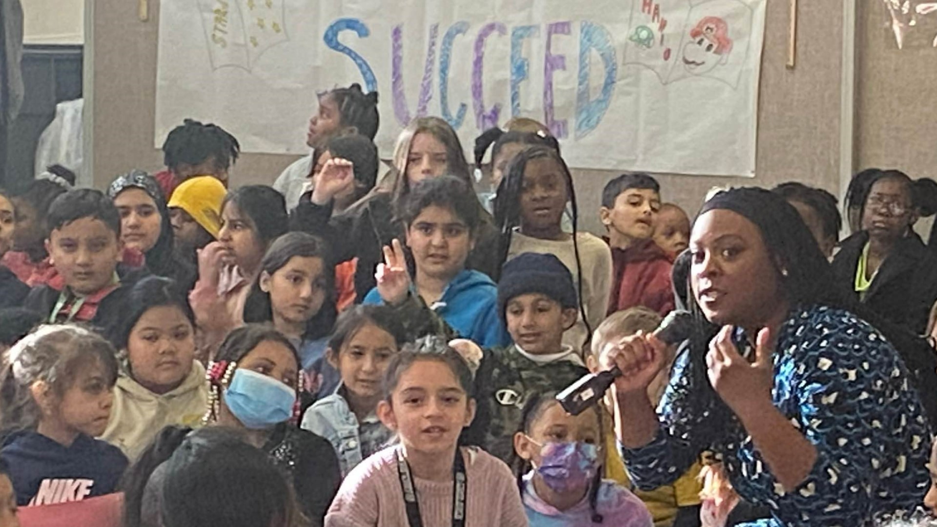 Read 2 Succeed visits Allen Jay Elementary in High Point | wfmynews2.com