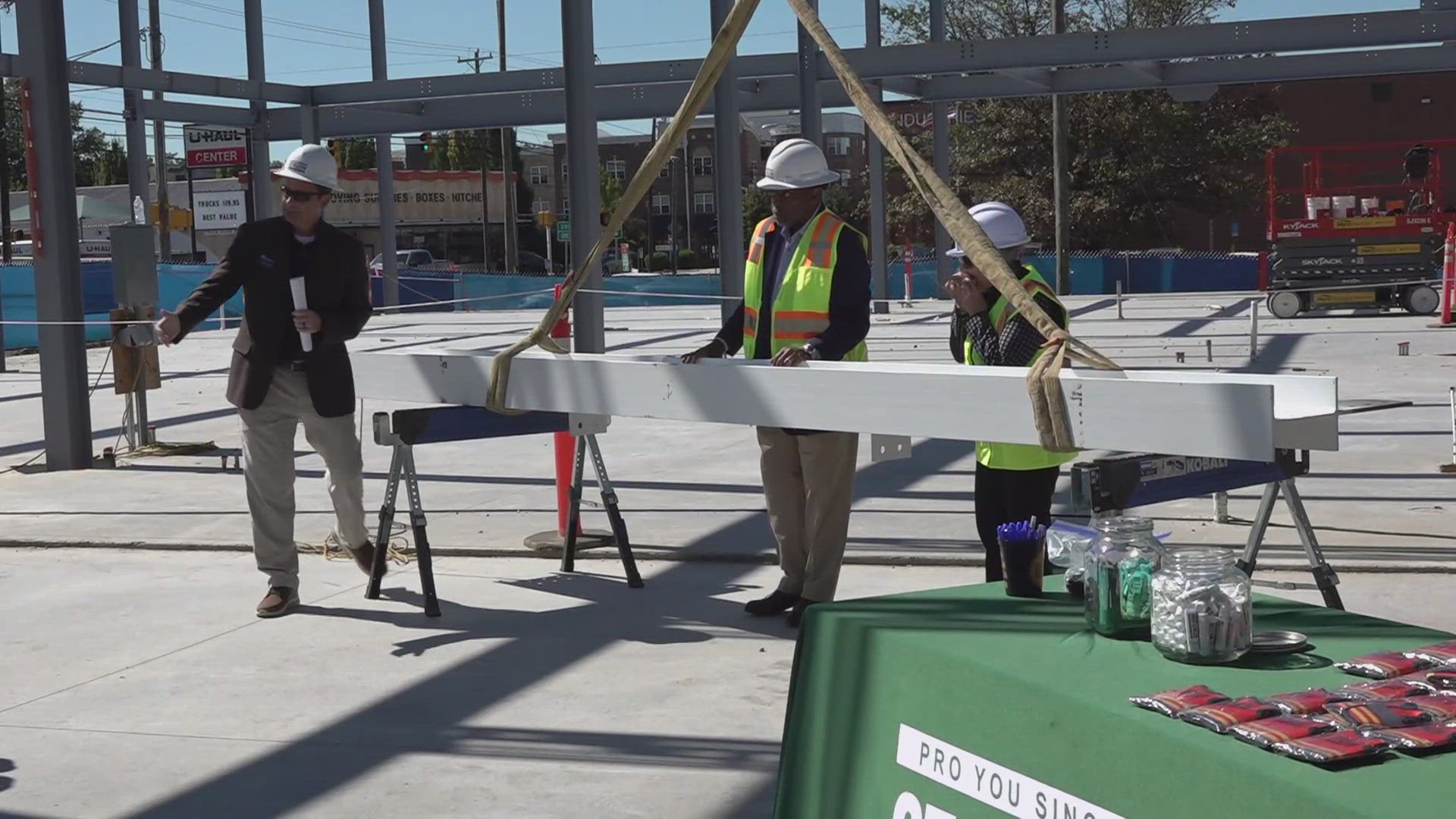 UNC Greensboro holds beam signing for new campus building | wfmynews2.com