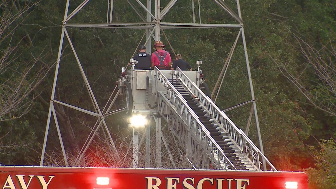 Man is safe after climbing Winston-Salem transmission tower | wfmynews2.com
