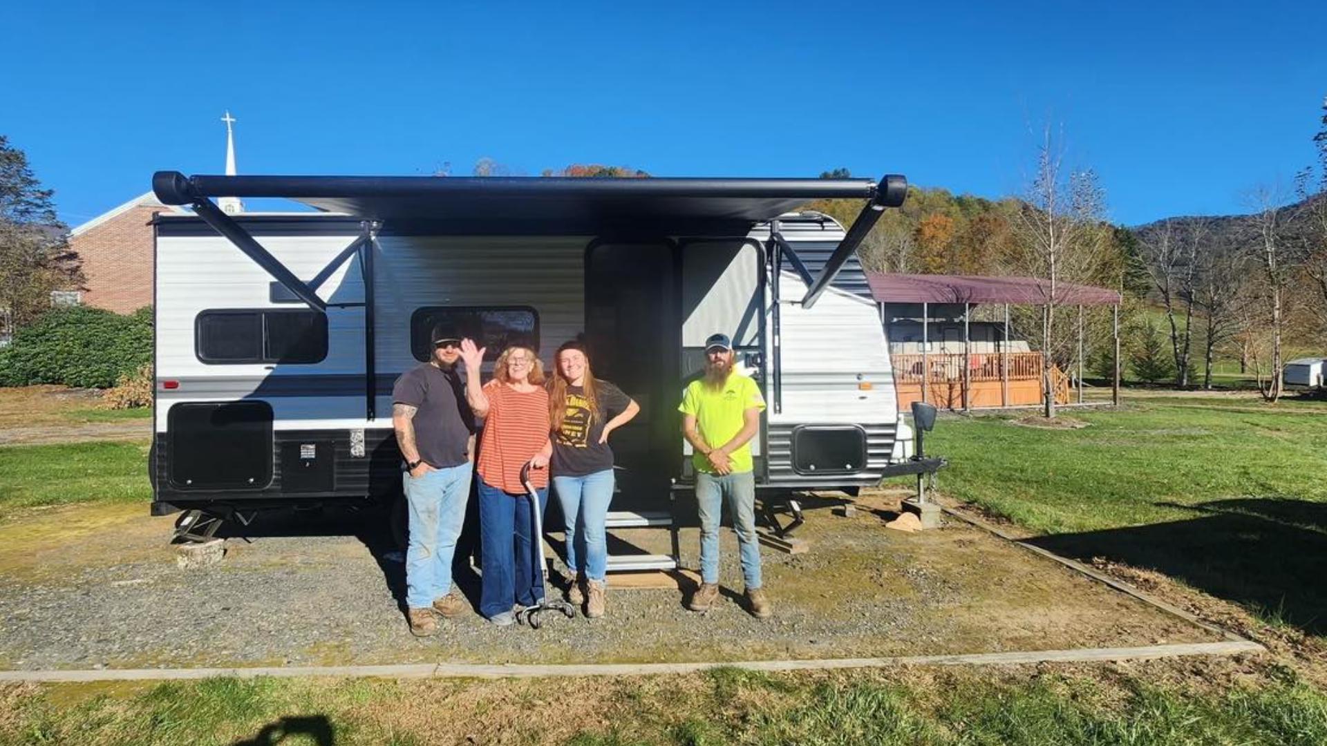 Non-profit provides campers for those without shelter to the west ...