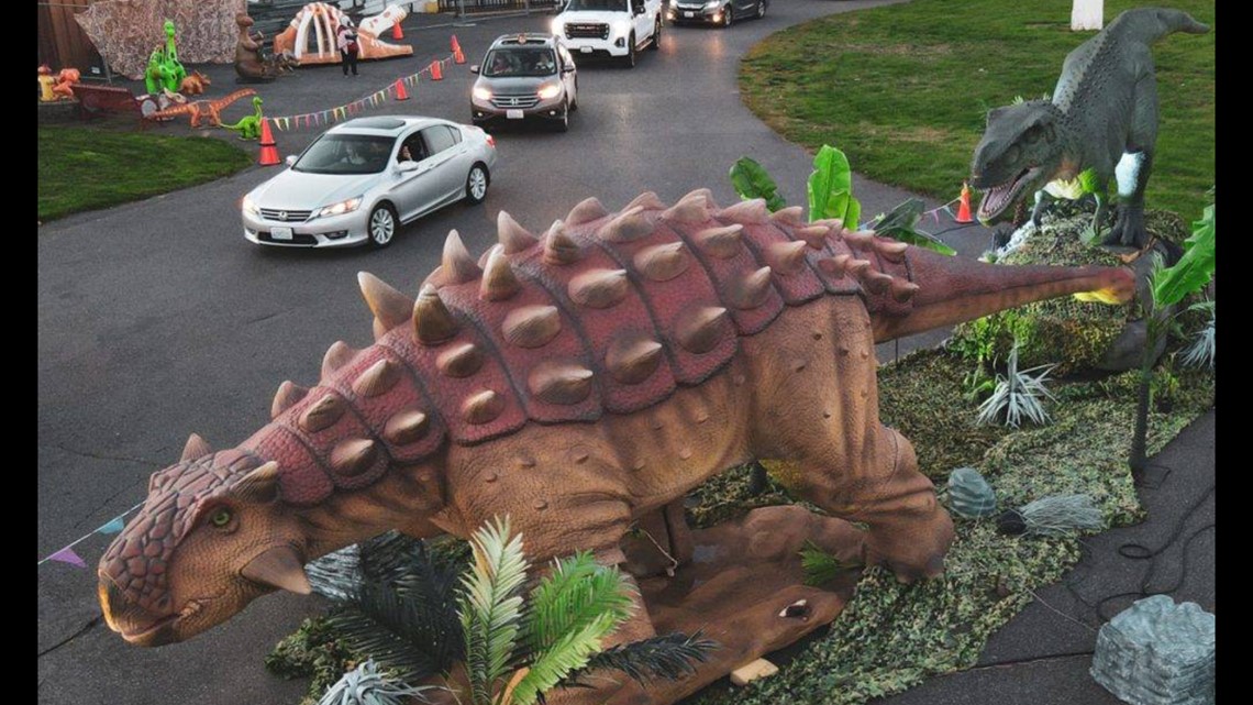 A drive-thru dinosaur exhibit opens in Greensboro | wfmynews2.com