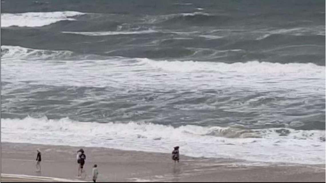 Man Who Was One of 3 Rescued From Emerald Isle Surf Dies | wfmynews2.com