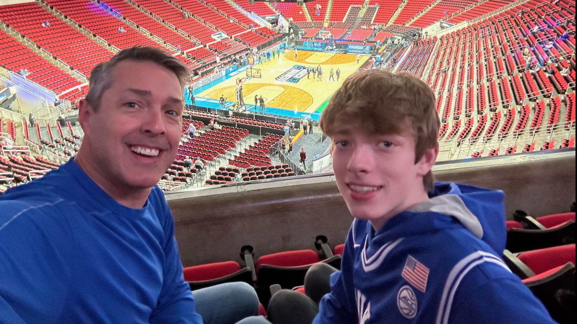 Father and son bond over Duke game in NCAA tournament | wfmynews2.com