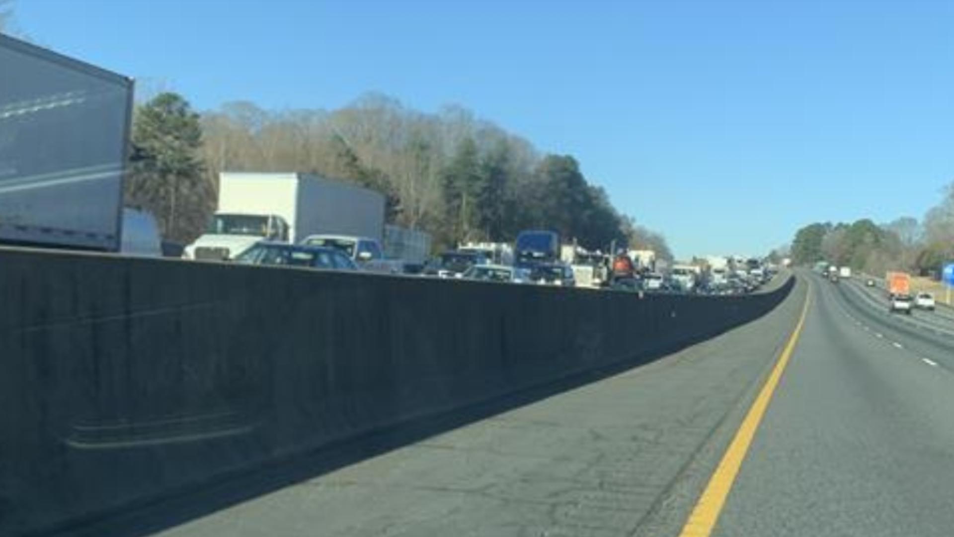 I-40 E closed after crash | wfmynews2.com