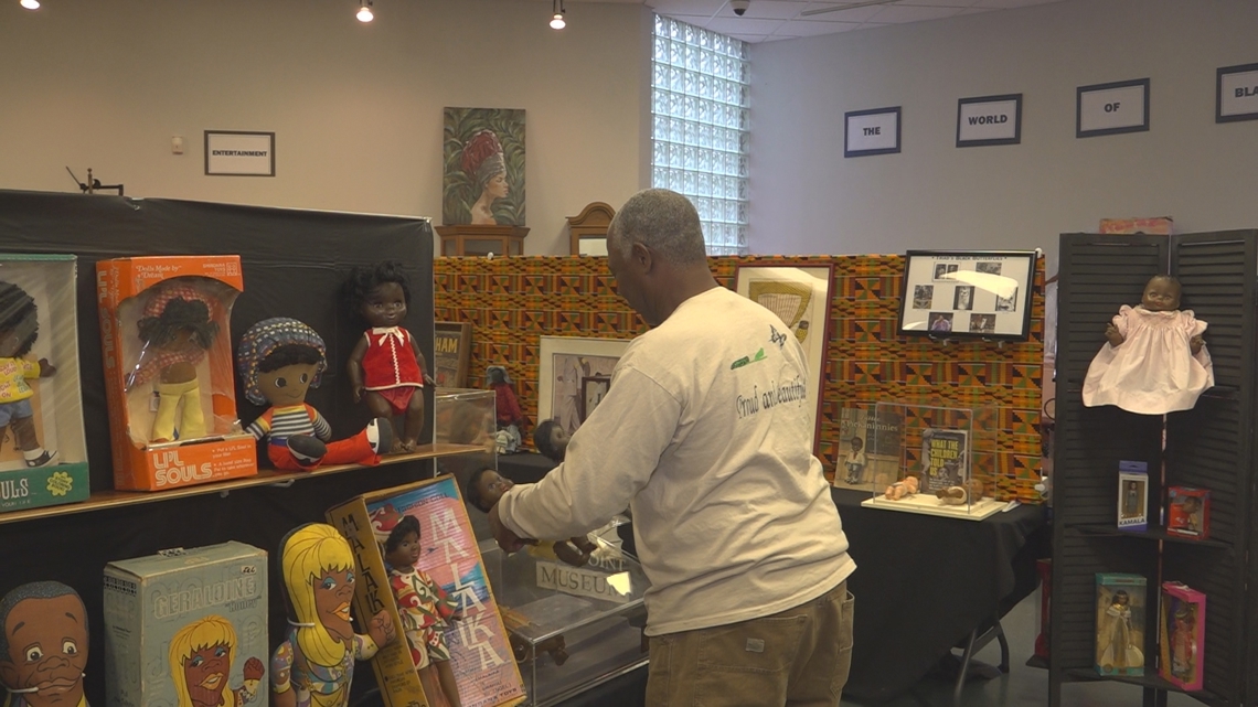 Pop-up museum shows African American history through dolls | wfmynews2.com