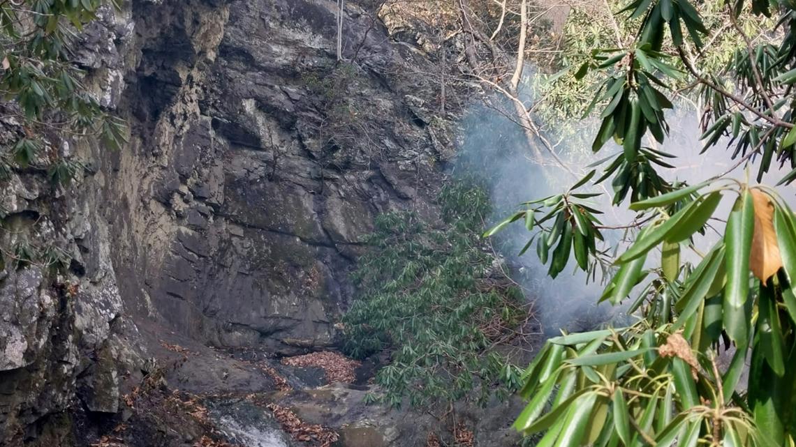 Fire crews battling wildfire in Patrick County, VA | wfmynews2.com