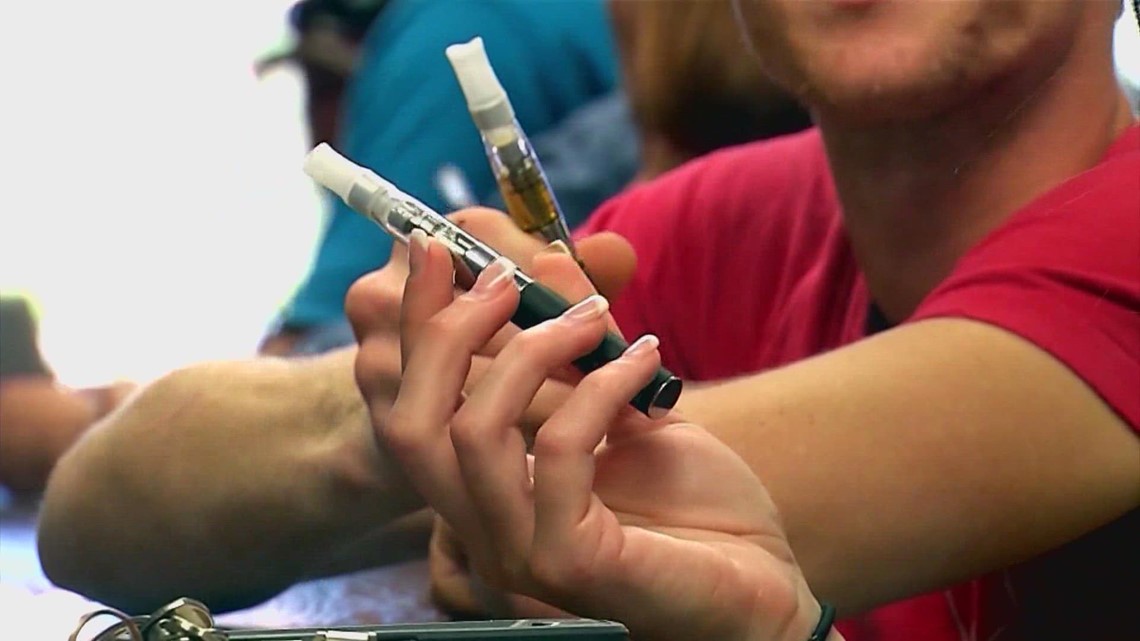 Here's How Underage Teens Are Getting Vapes | wfmynews2.com