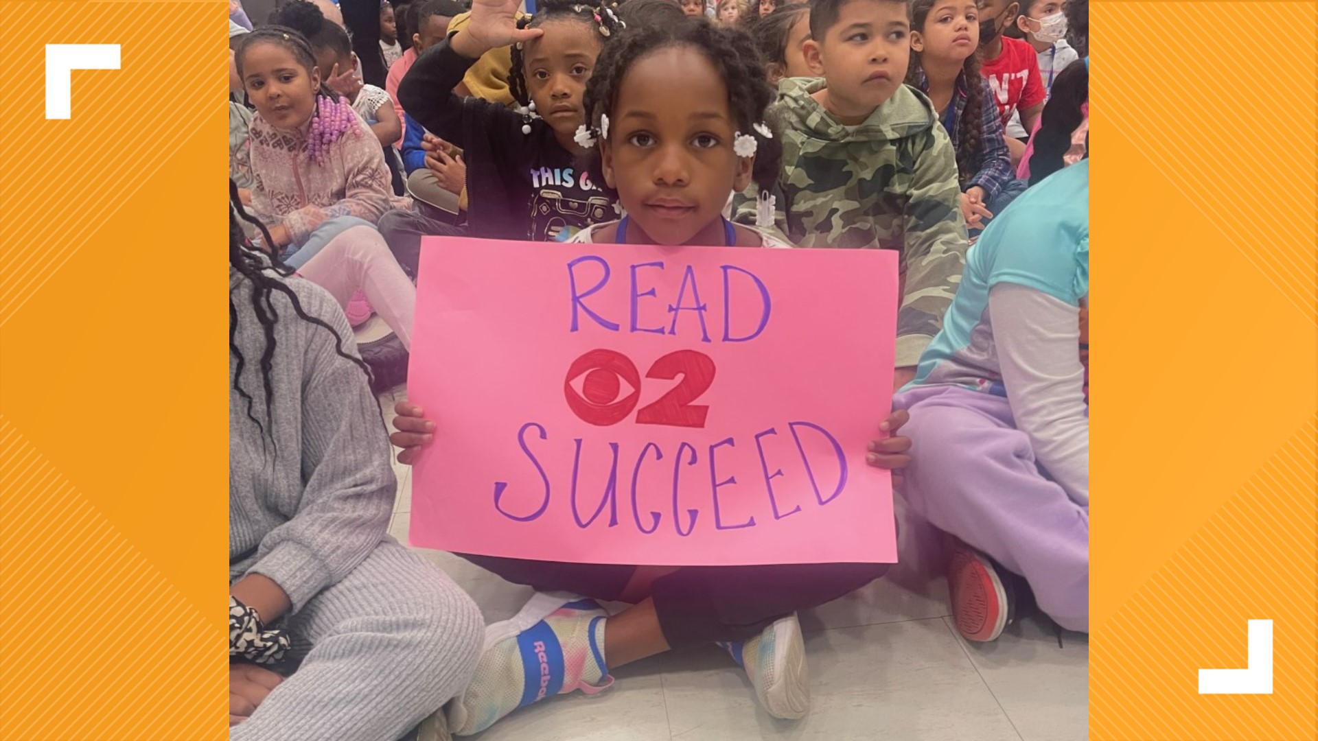 Read 2 Succeed visits Oak View Elementary in High Point | wfmynews2.com
