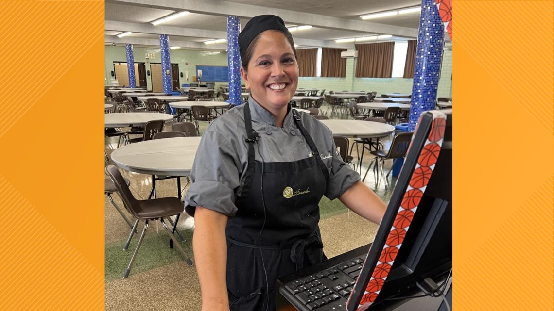 Padua High cafeteria worker saves student from choking | wfmynews2.com