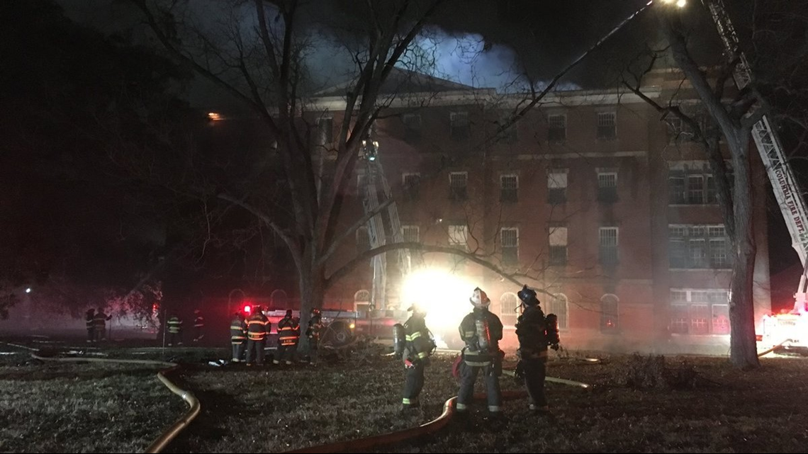Fire damages historic Babcock building in downtown Columbia | wfmynews2.com