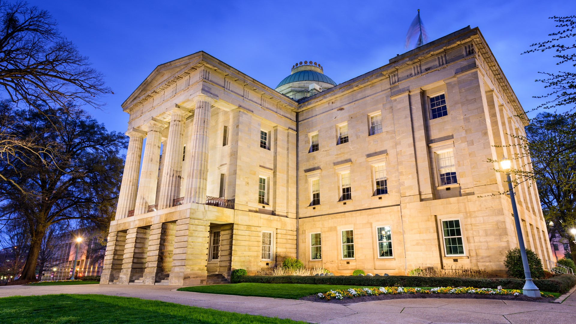 NC State Capitol reopens after year-long renovations | wfmynews2.com